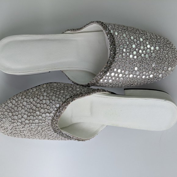 SAACHI | Shoes | Brand New Saachi Handembroidered Mules | Poshmark